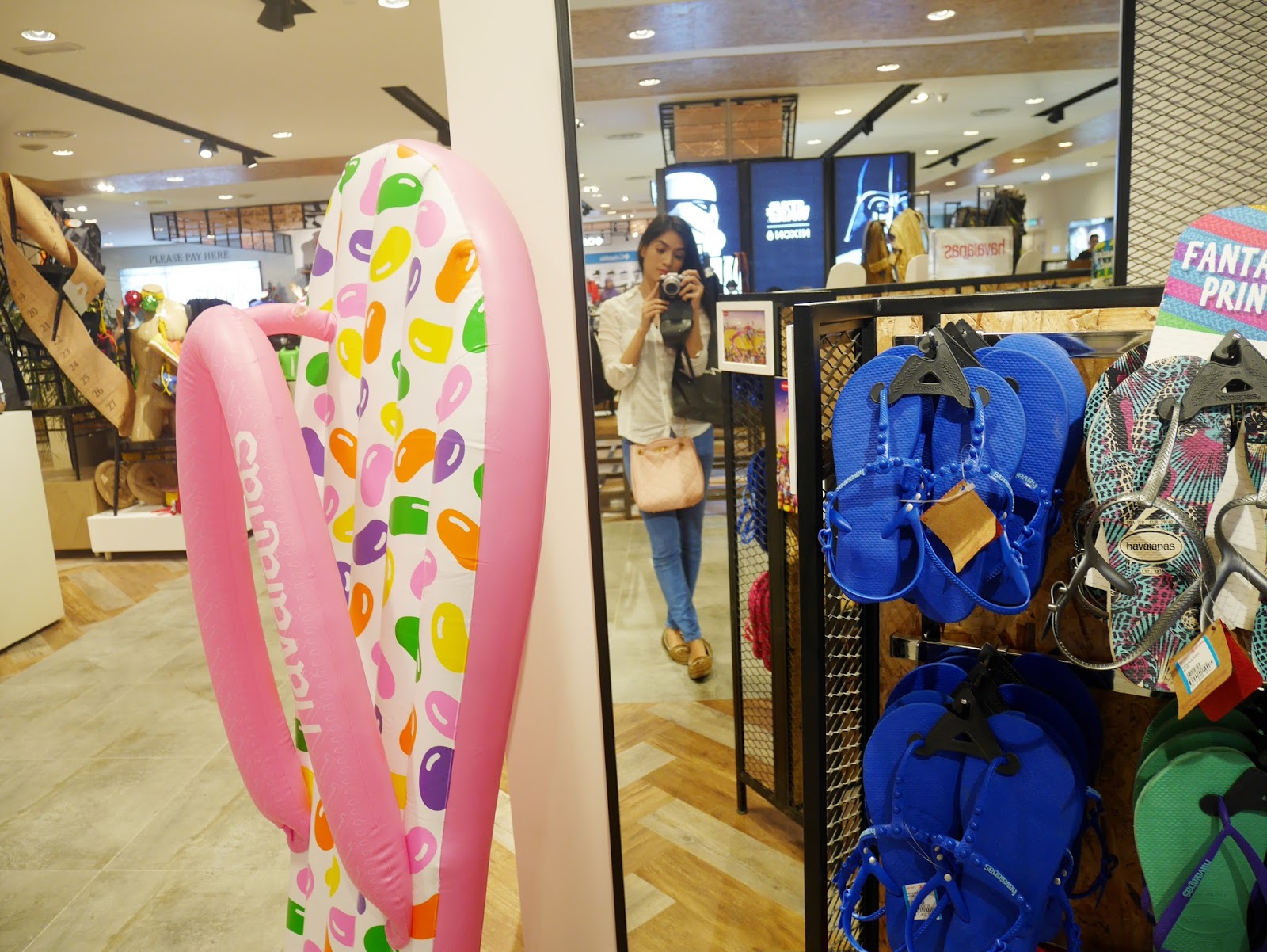 Namee Roslan: December 2016