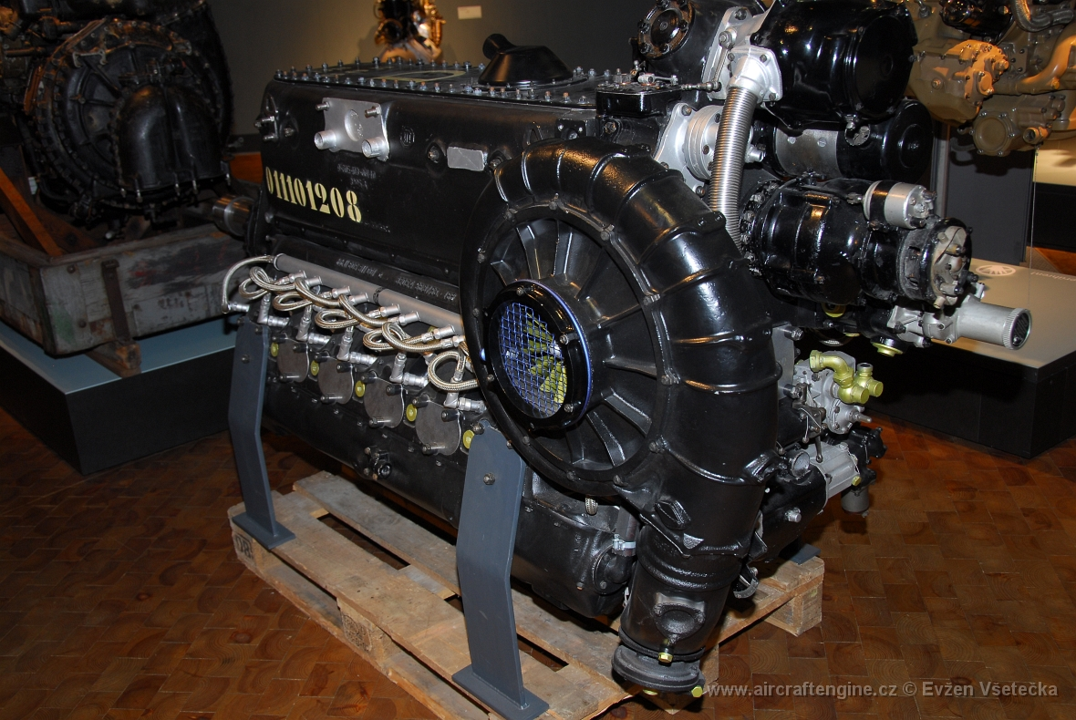 Aerospace Engines (Aircraft Engines and Rockets - Motores de Aviación y ...