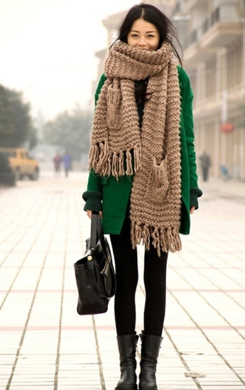 Fashion Trends: Be stylish with Muffler and scarf