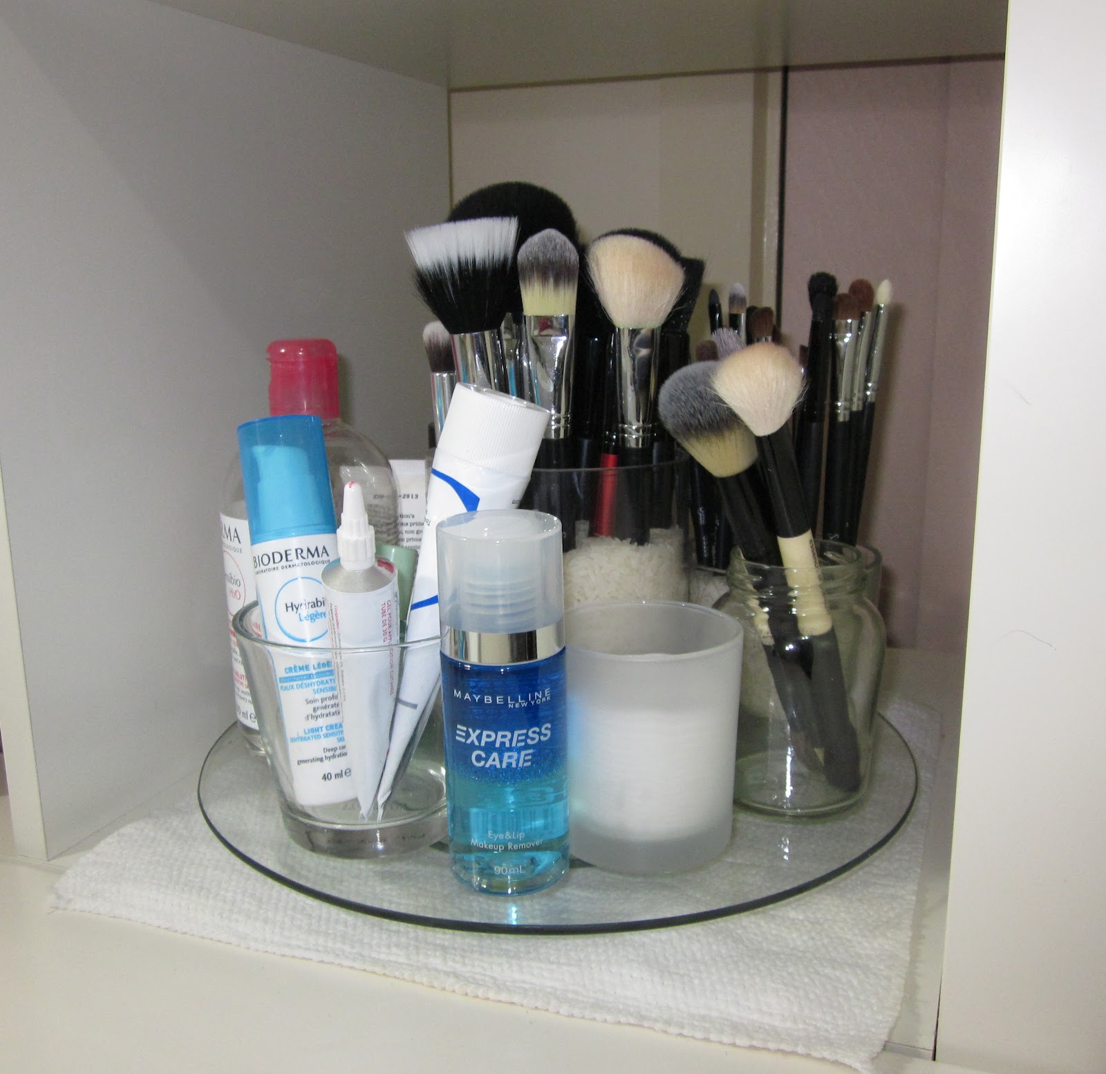 Lazy Susan Makeup at Edward Oneal blog