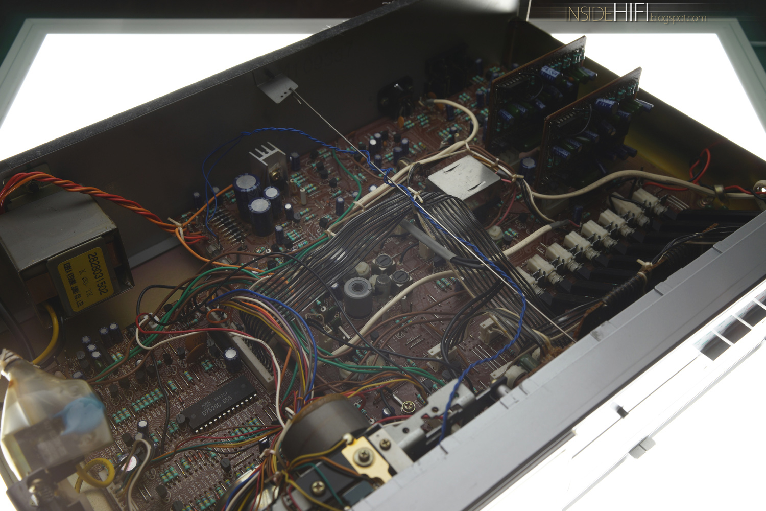 Inside Hi-Fi: Telefunken HC 850