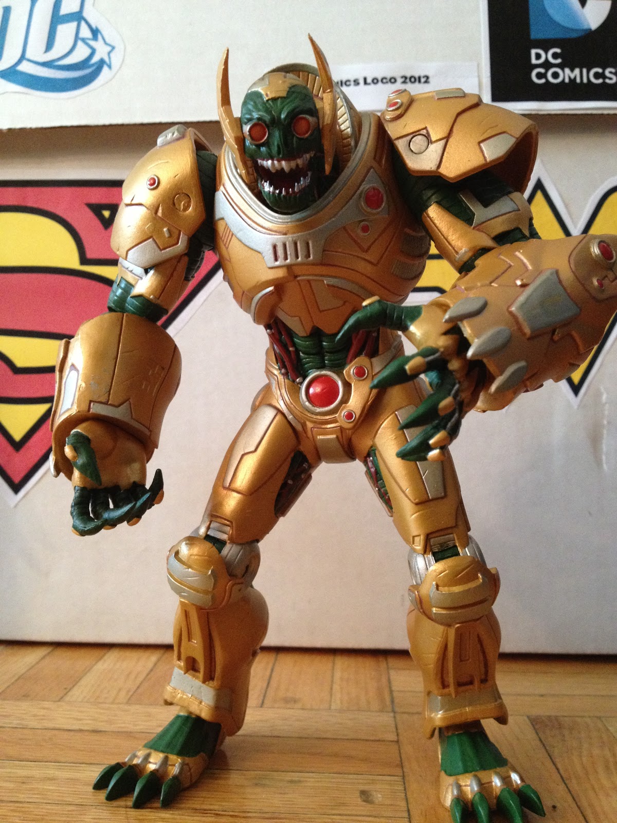 Fruitless Pursuits: New 52 Justice League Flash and Parademon Figures!!