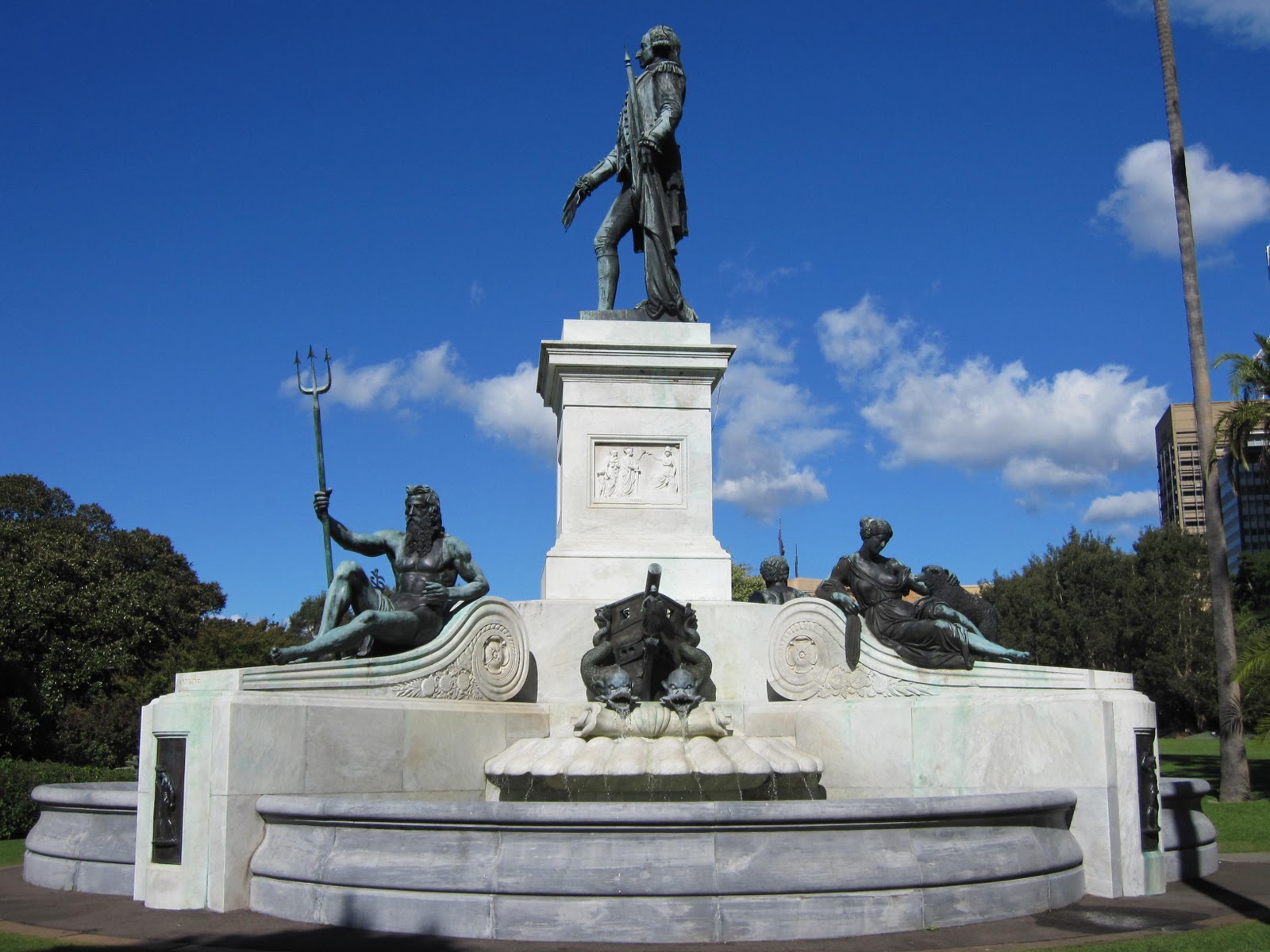 Sydney - City and Suburbs: Botanic Gardens, Governor Phillip Fountain