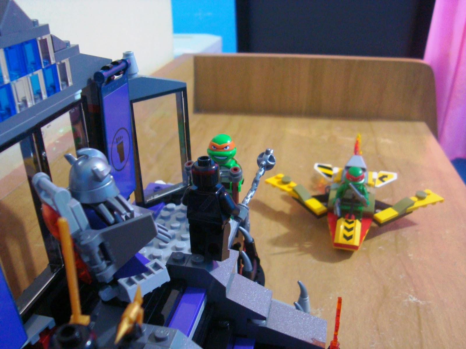 Lego Ninja Turtles Shredder's Lair Rescue set 79122