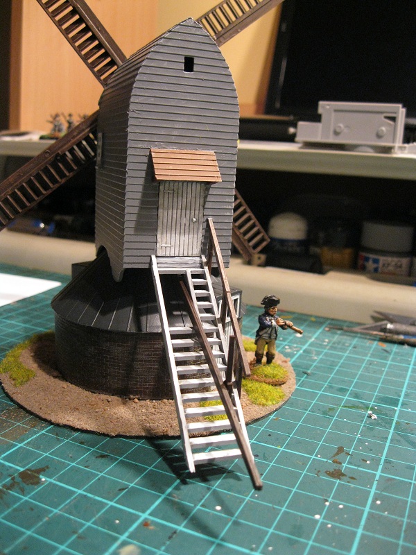 Windmill and Diesel Crane