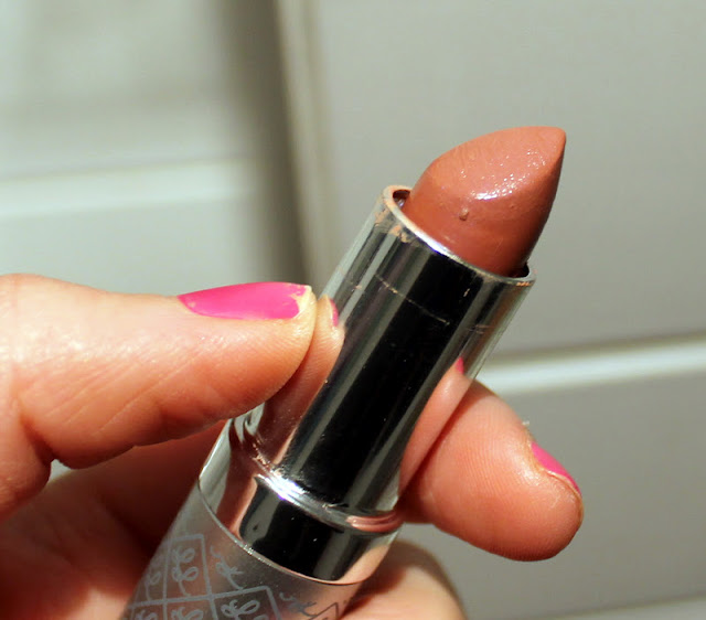 Lily Lolo – On my way | Lily