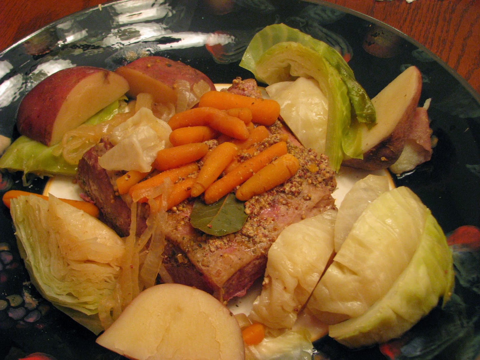 TheFultonGirls: Corned Beef with Carrots and Potatoes (and Cabbage)