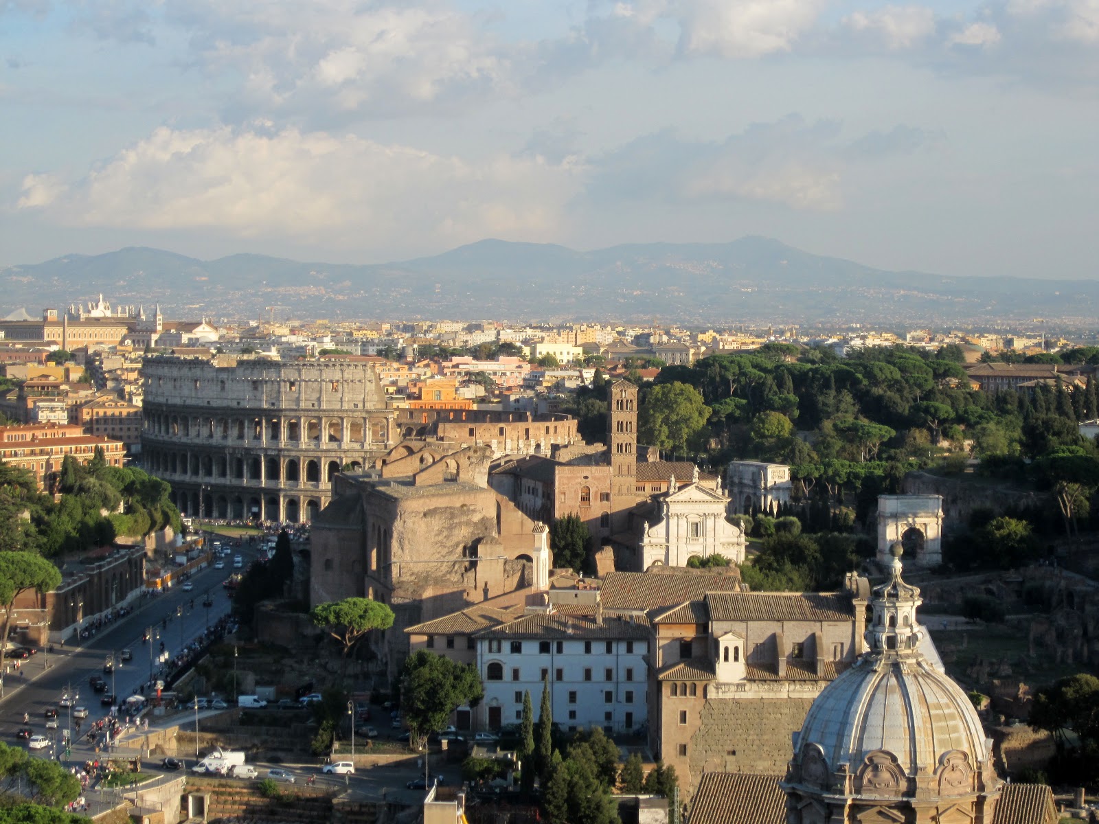 domu vairāk nekā laika: Roma