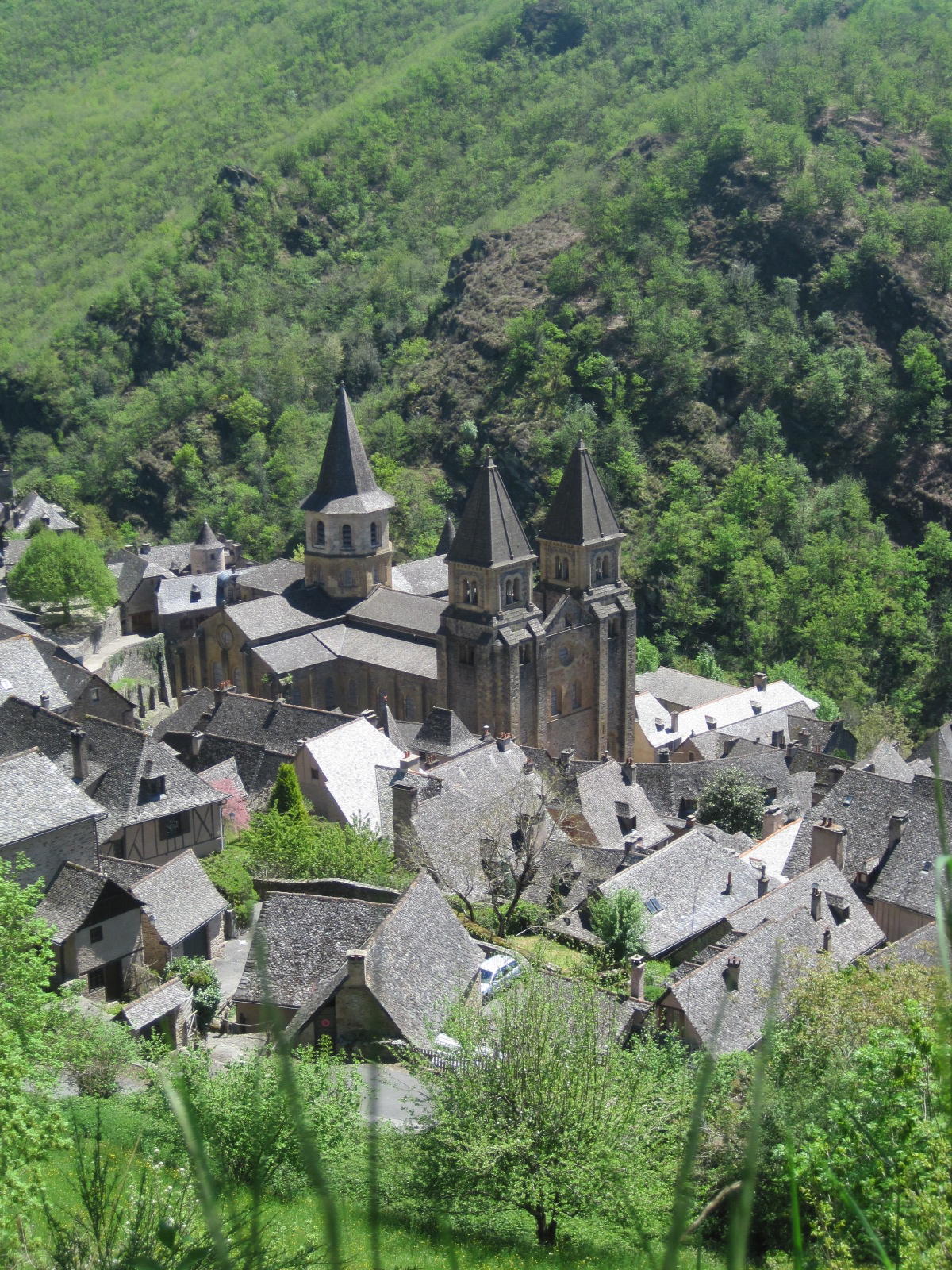 Conques - A Medieval Wonderland