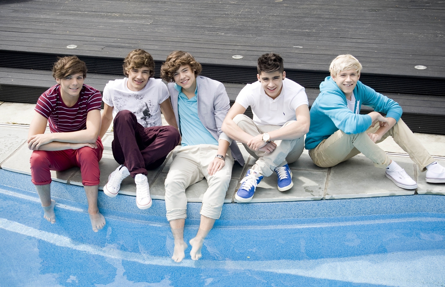 One Direction: Unseen photos from their photoshoot (2011)