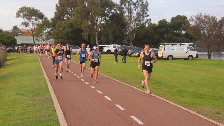 Jonathon's Racing Attacks and Adventure Packs!: 8th Perth Marathon 4.12.54