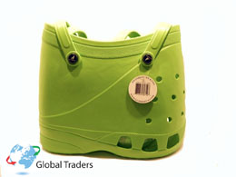 Tu eSpAcIo De MOda eCoNomIco....: bolsos y sandalias crocs