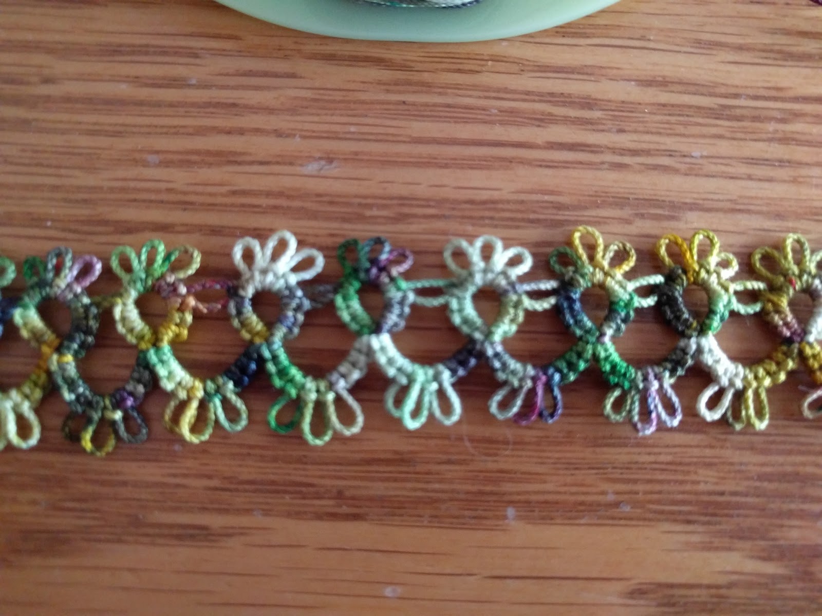 Crunchy Banana: Tatted Edging