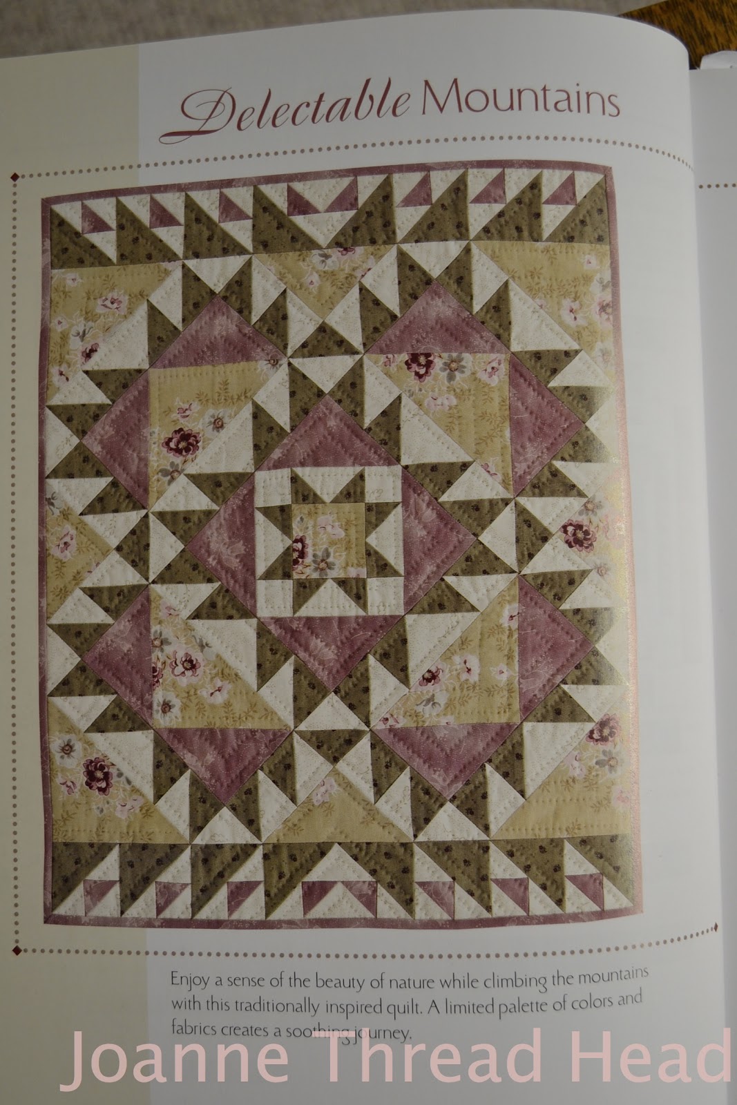 Thread Head: Delectable Mountain Mini Quilt