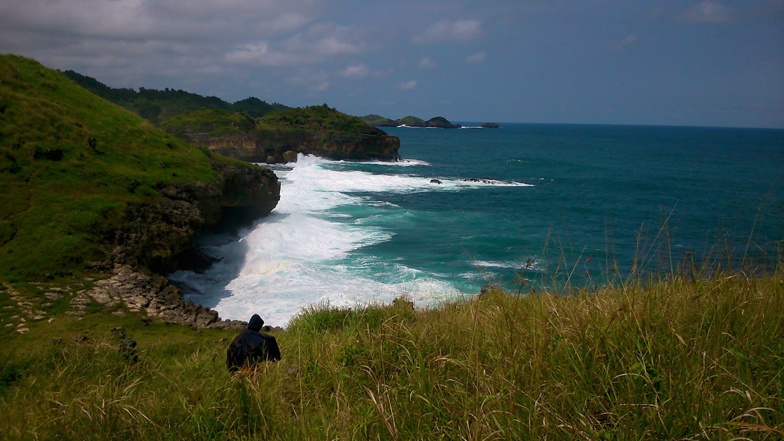 Pantai Kasap, Raja Empatnya Kota Pacitan - Sanztuy