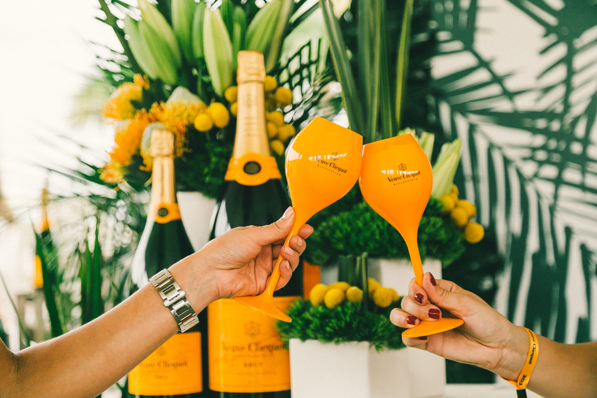 Champagne Friday - Green Fashionista