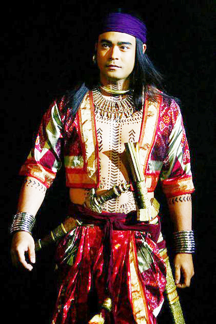 Gossip Actors: Sid Lucero as Bagani of Amaya