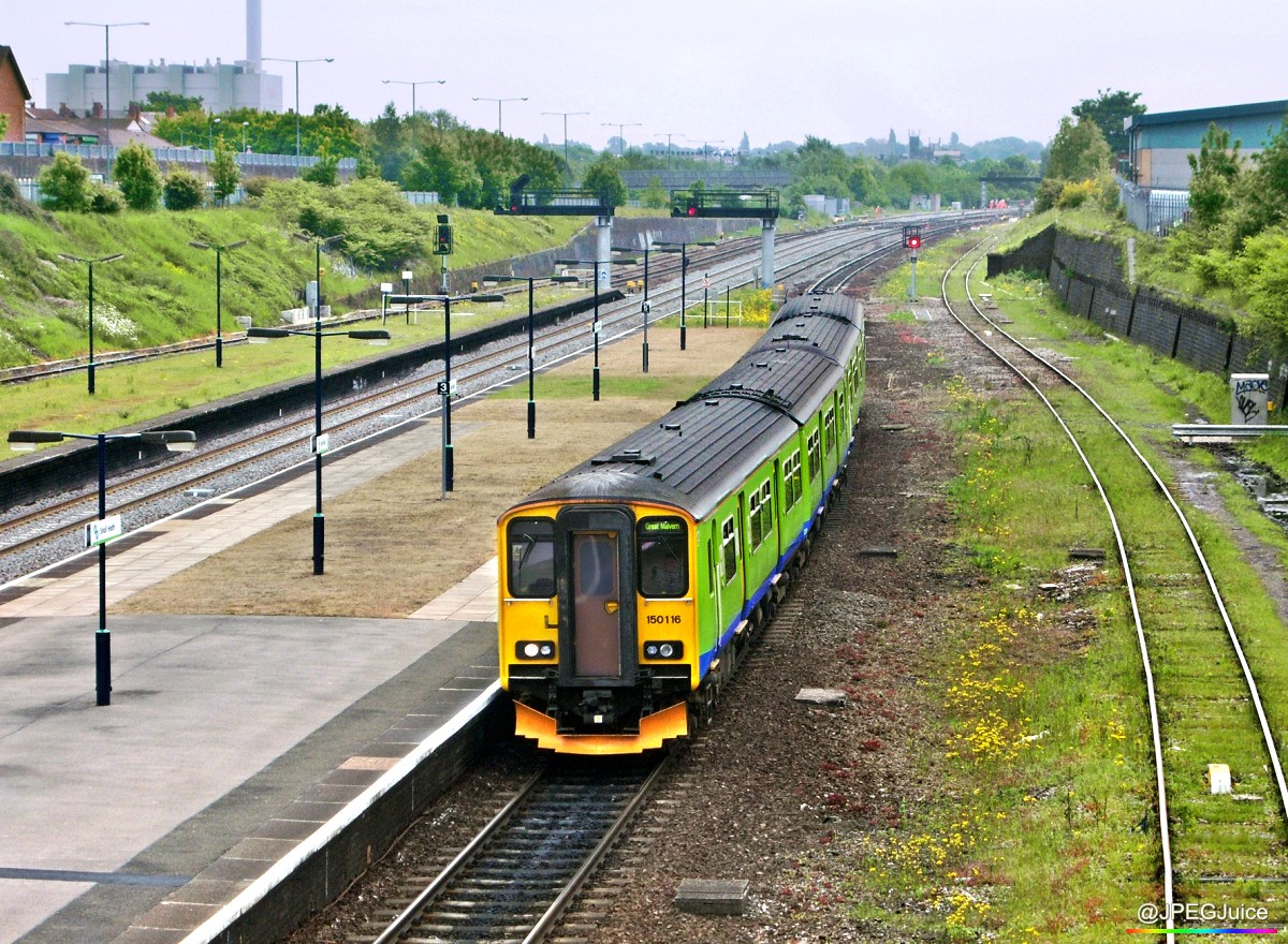 The Central Trains & Centro Class 150s - Info-Pictorial | Rail Revisited