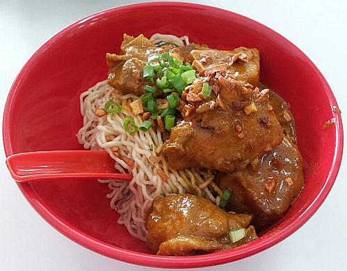 (Eat to Live) or (Live to Eat): WG Kacangma Chicken