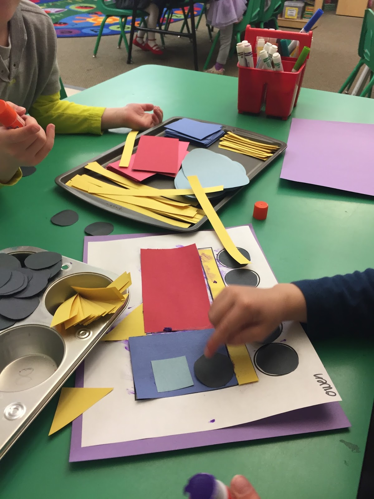 Construction Shape Review! - Teach Pre-K