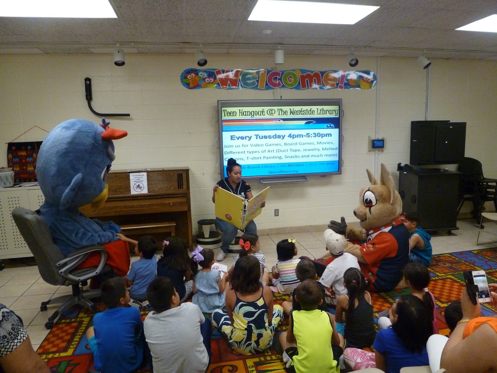 Chico and Lea visit the Westside Library