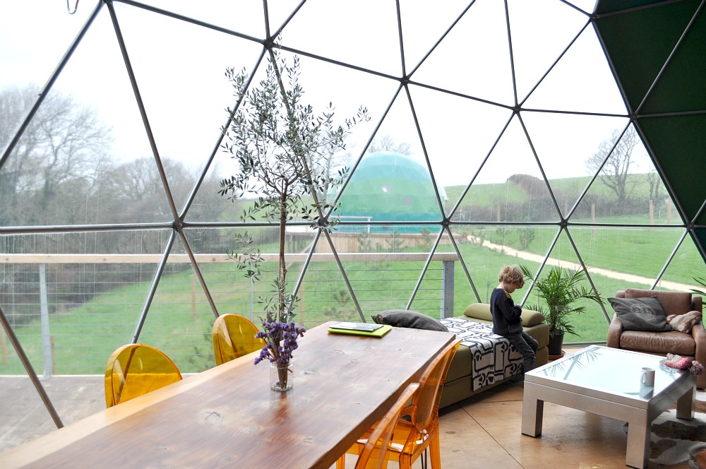 WINTER GLAMPING WITH CANOPY & STARS | WILD & GRIZZLY