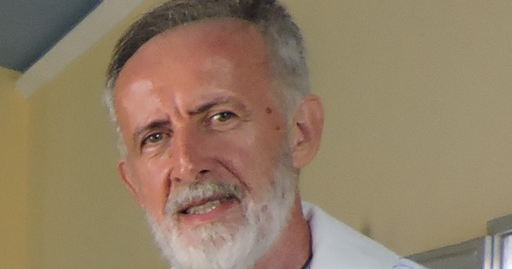 VOZ DE ILHA GRANDE : Padre Vittorio Ferrari completa 42 anos de ...