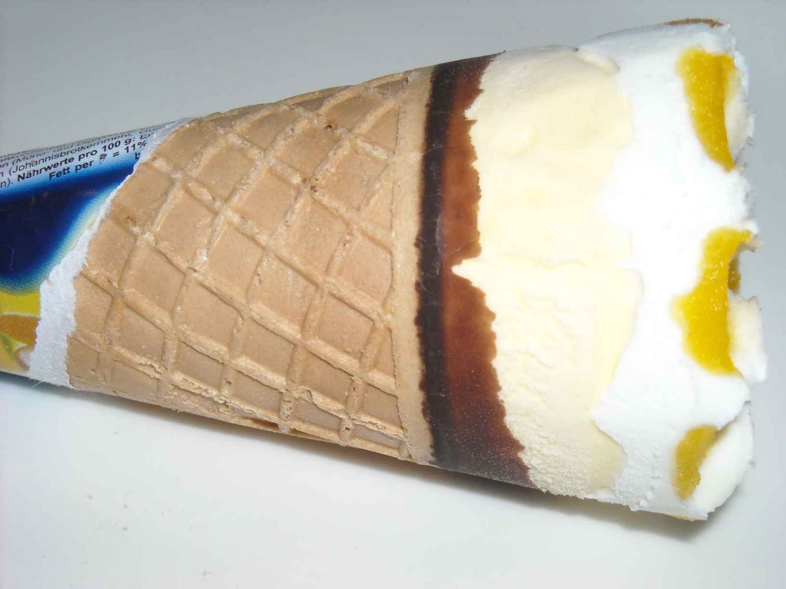 LukanLusikassa ruokablogi: Jäätelö: Cornetto: Sitruuna Lemon