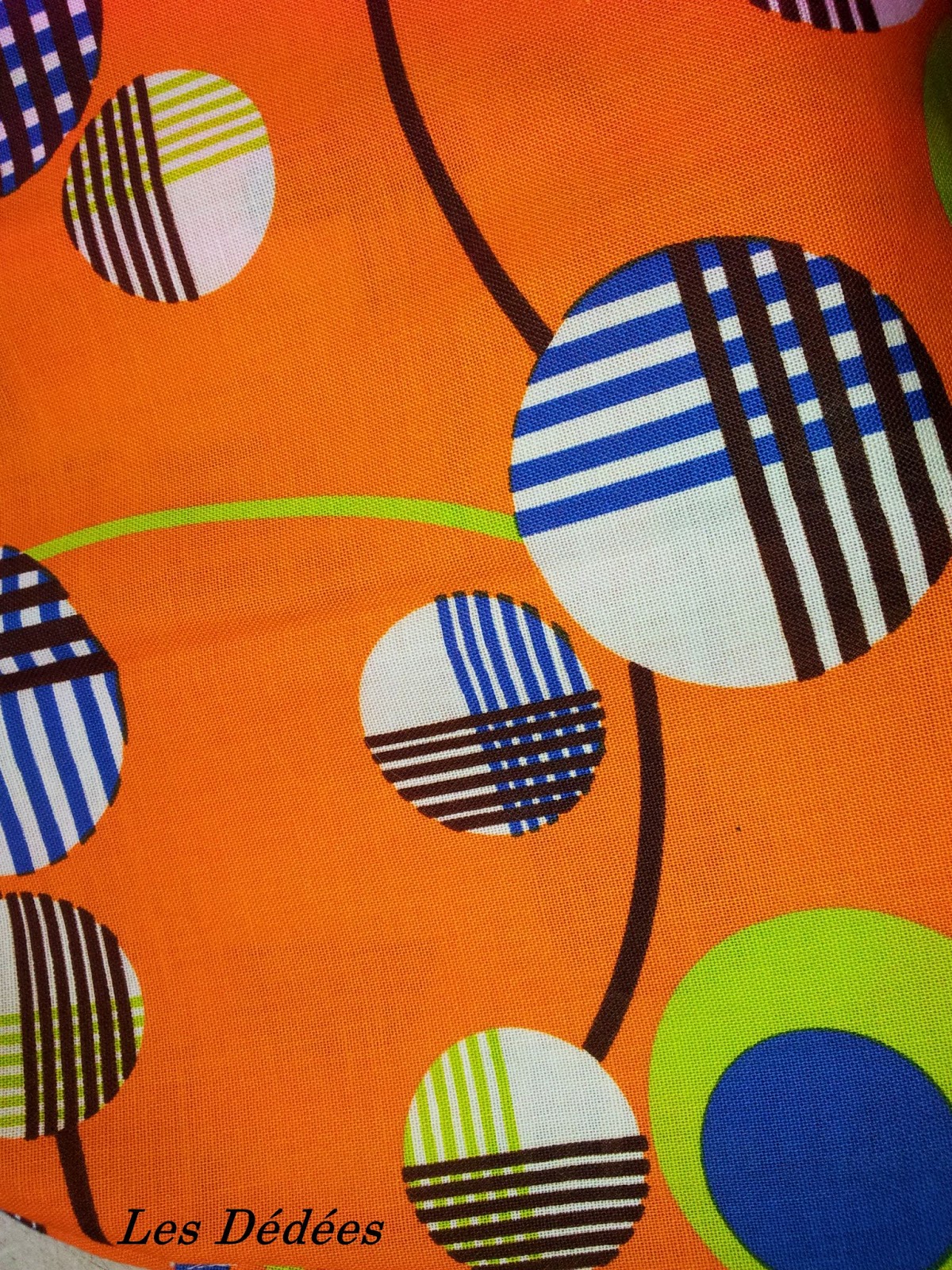 Les dedees : vintage, recup, creations: ROBE ANNEES 70 "SUPER COLOREE ...