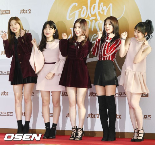 Red Velvet confirms comeback next month