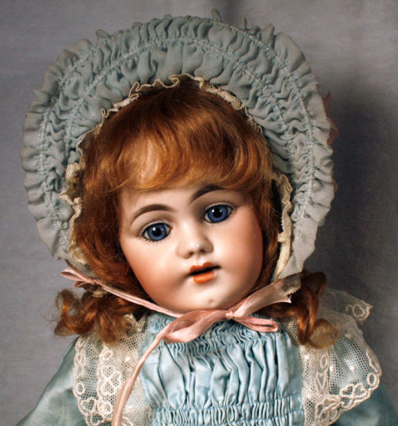 My Antique World: The Bisque dolls