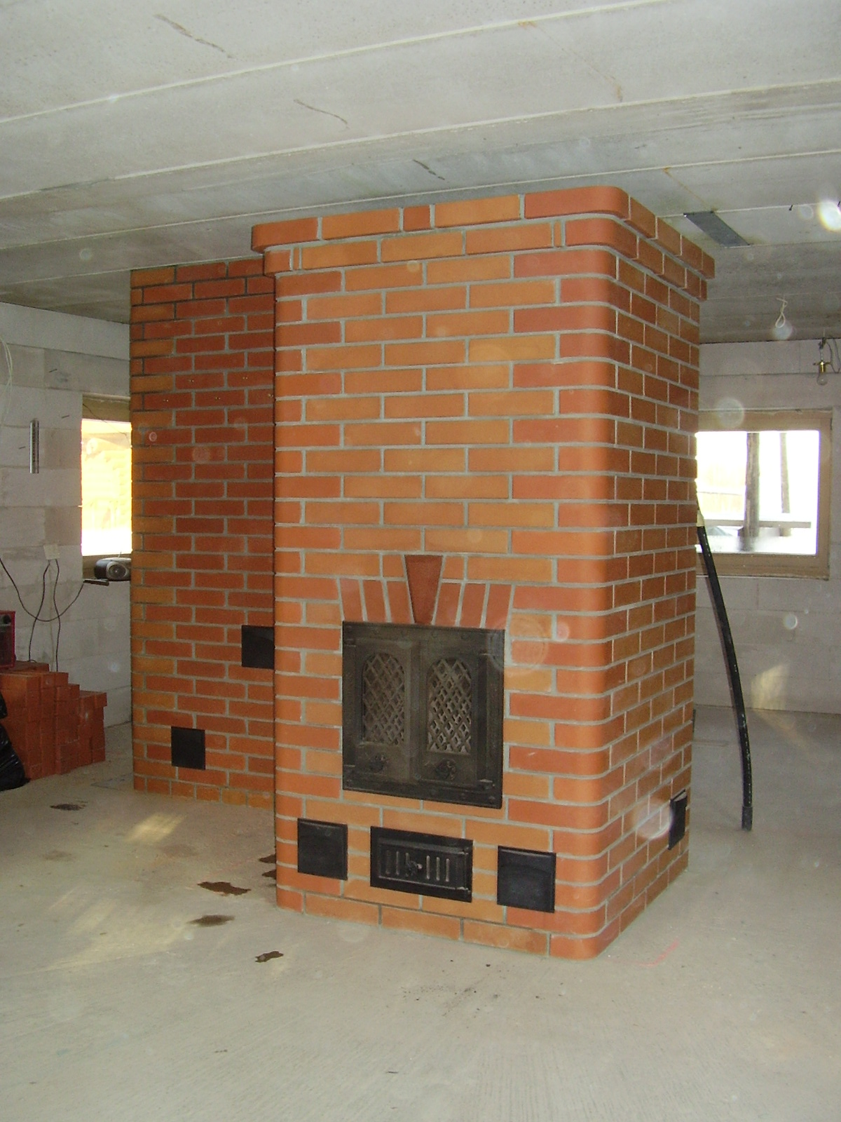 Kaminad, ahjud ja muud kolded: Ahjud ja kaminahjud