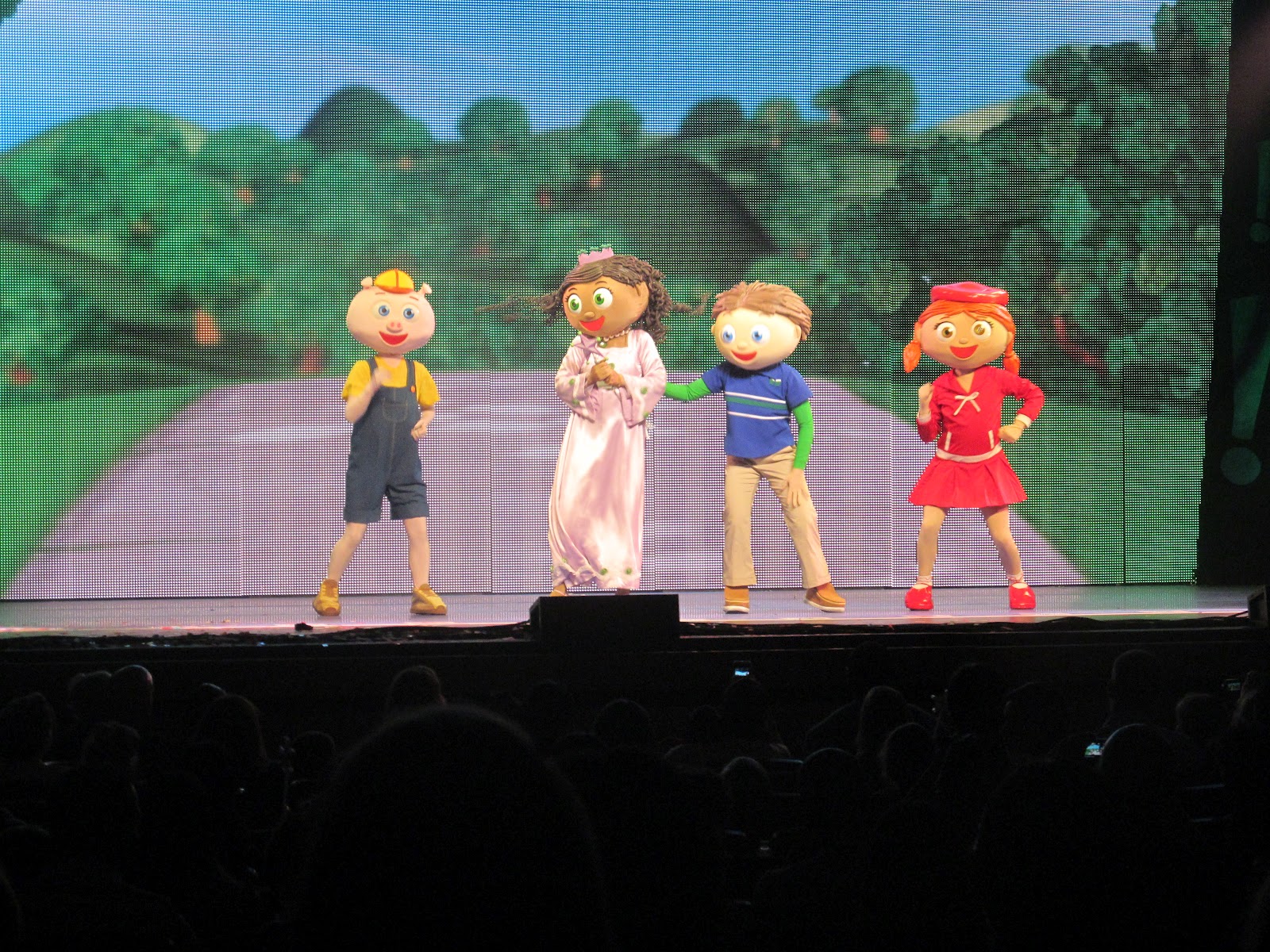 Today, I had the privilege of seeing the very first live show of Super ...