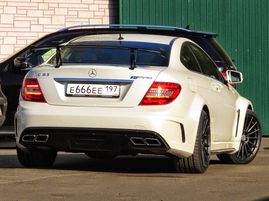 Mercedes-Benz C63 AMG Black Series | BENZTUNING