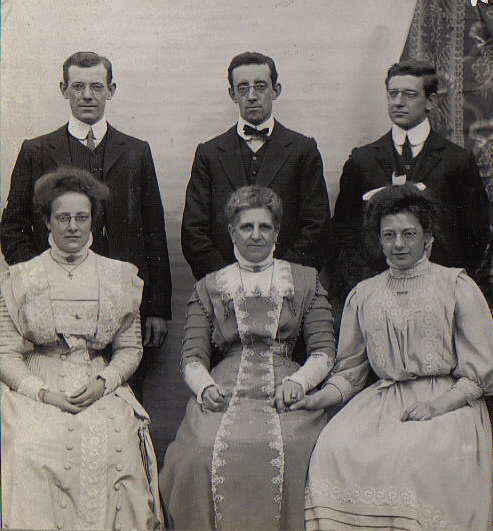 Family Tree Blossoms: L is for Lewis George Blackledge-AtoZ challenge 2016