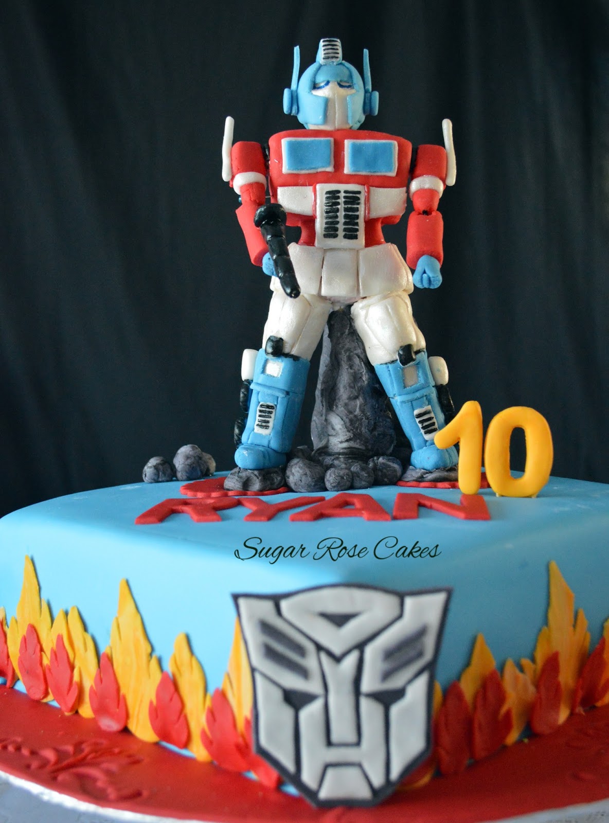 Sugar Rose Cakes: Optimus Prime cake