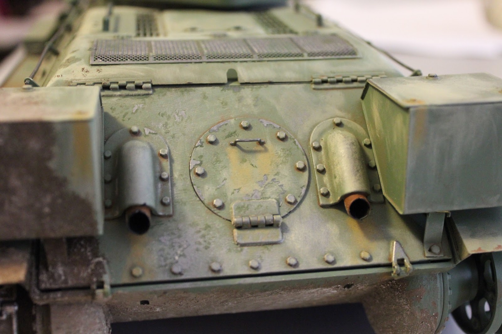 Plasticmodeling: Trumpeter 1/16 T-34-76 part 5