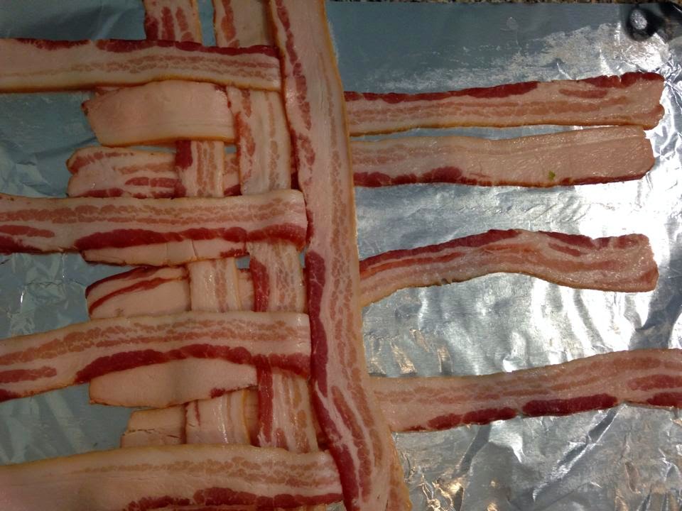 Beyond-my-thoughts: Bacon Double Cheeseburger Stuffed Meatloaf