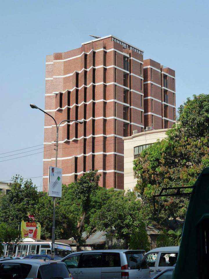 Comfort Reverie Banani by MTA