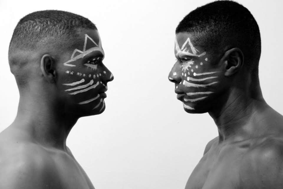 Destaques da X9 Paulistana, Misters Jonas Silva e Marciel Santos posam ...