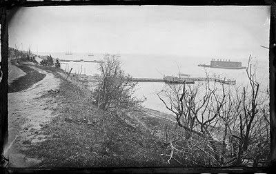 Robert Gould: Fort Hamiliton and Fort Lafayette