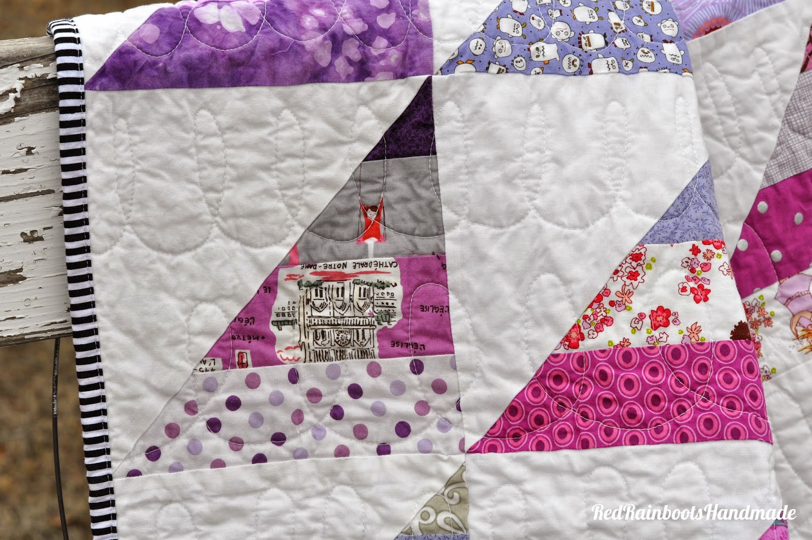 Red Rainboots Handmade: Easy HST Strip Quilt {tutorial}