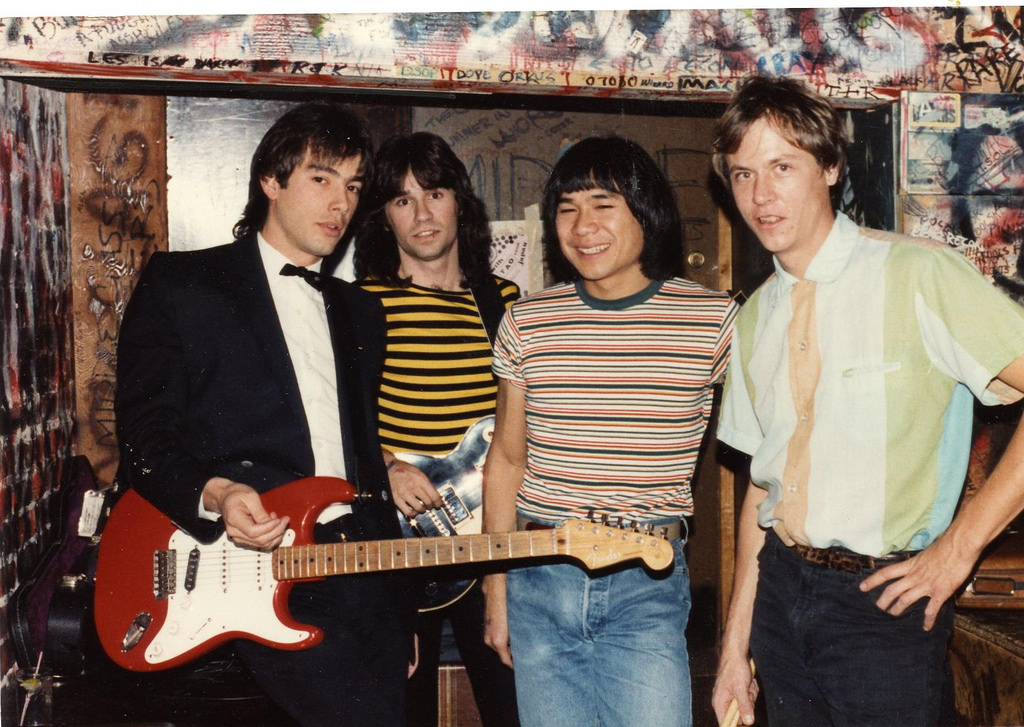 Interesting Pictures Show the Fashion of Rock Bands in the 1980s ...