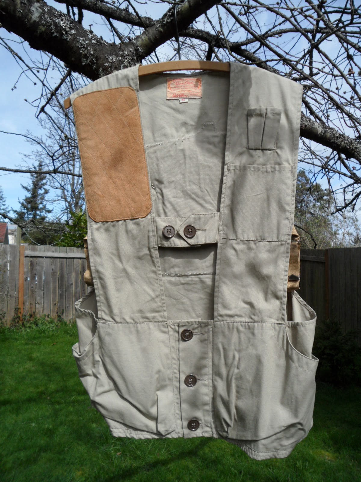 Four Bees: Gopher Rifle and Revolver Club, Vintage Shooting Vest