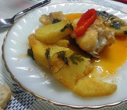 As Receitas do Meu Pitucho: CALDEIRADA DE CONGRO
