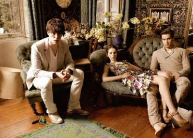 Ladyfairy's closet: Fashion icon of the month: Felicity Jones