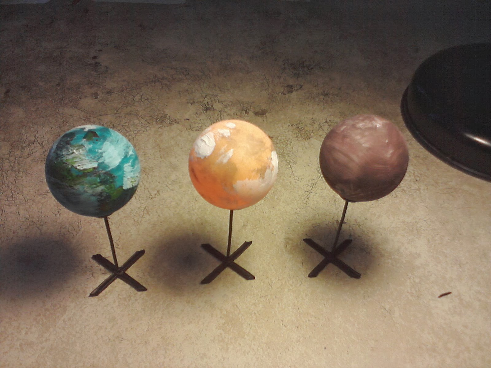 Delta's D&D Hotspot: SciFi Saturday – Ping Pong Planets