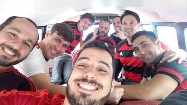 Rubro-Negros transformam Kombi em artigo de luxo por R$ 60 mil para ...