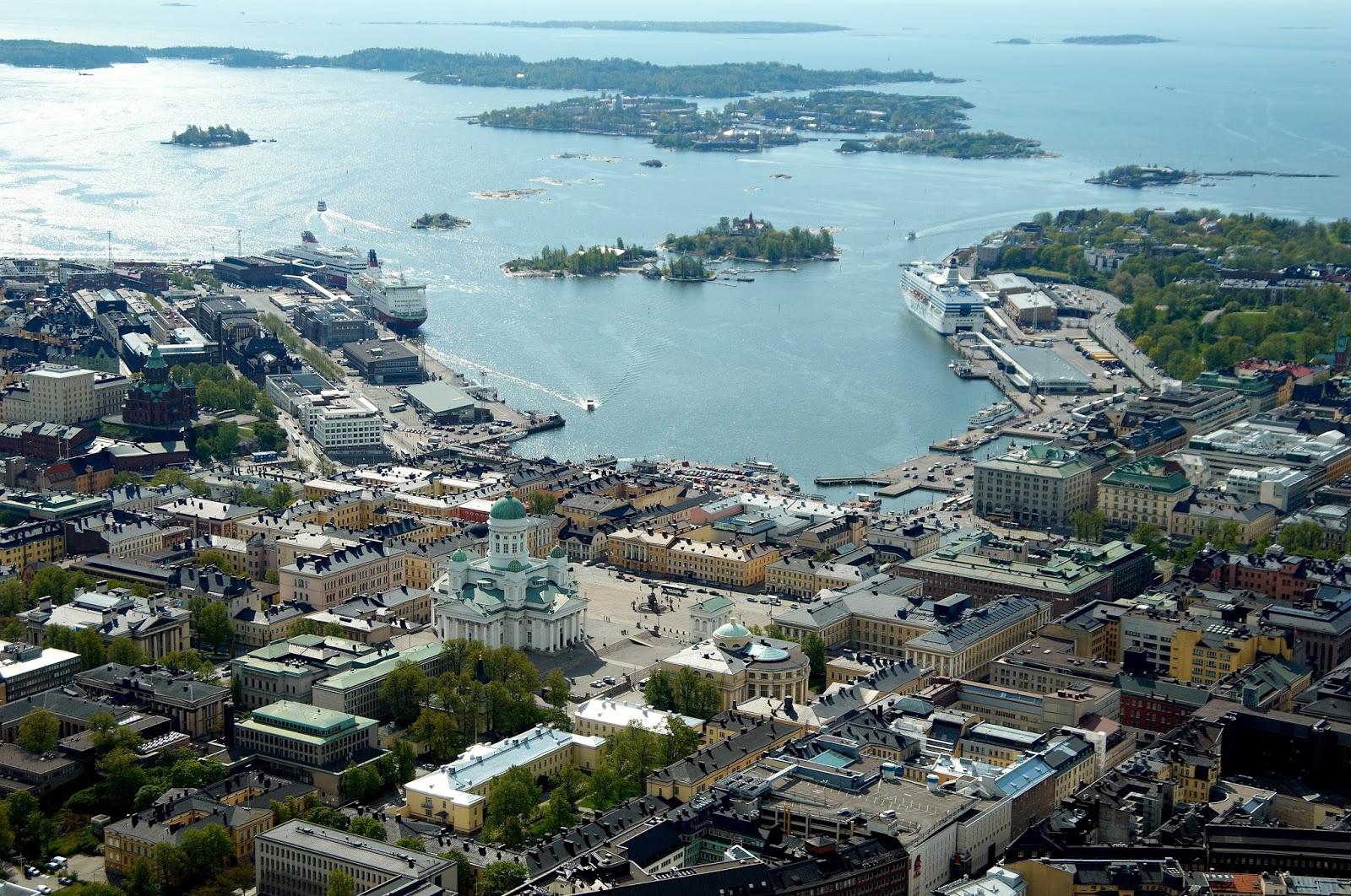 Helsinki Harbour Photo Gallery ~ Helsinki Finland