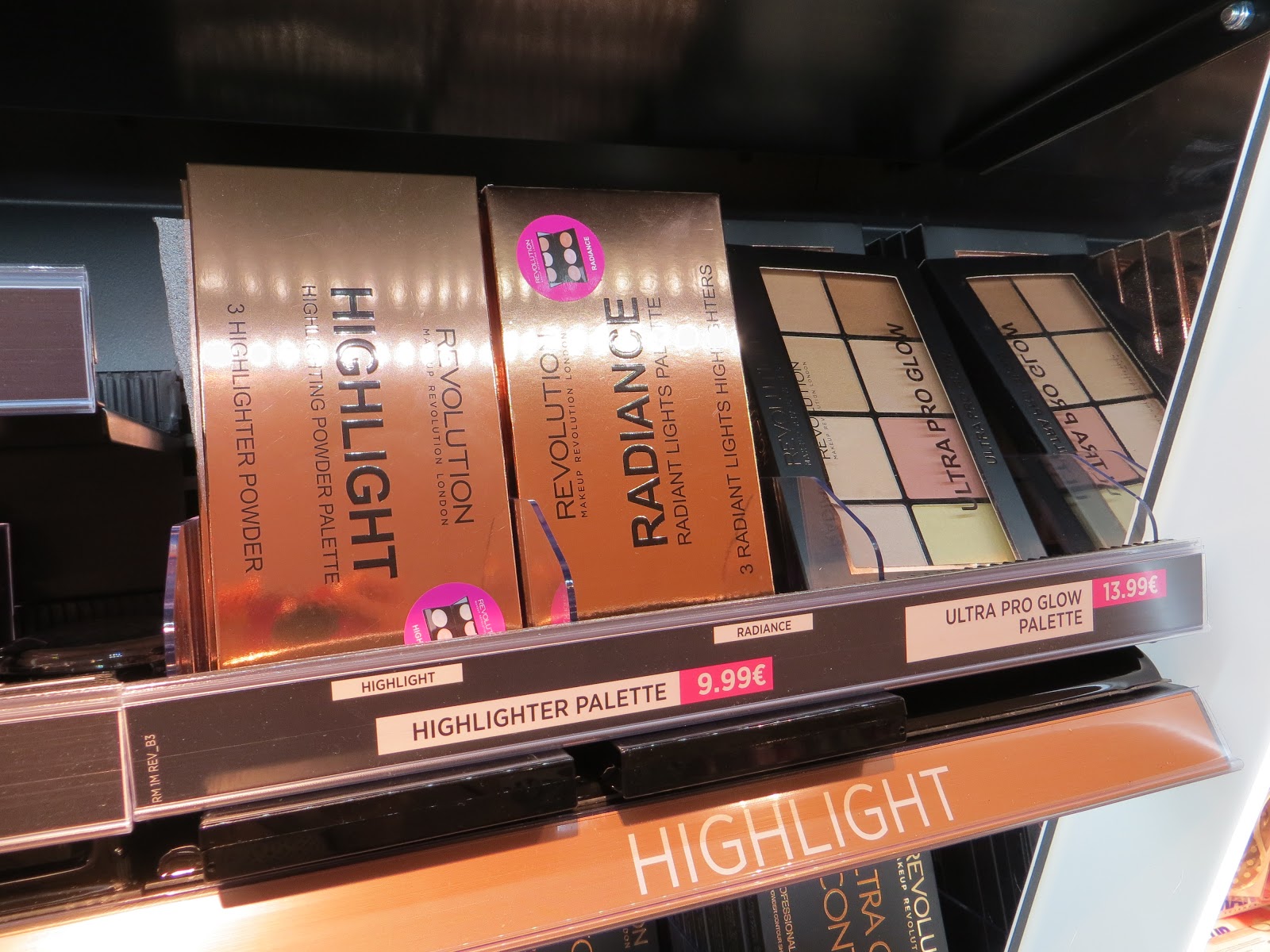 Make Up Revolution Theke @Rossmann